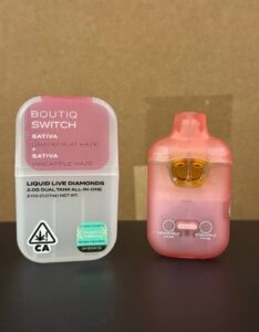 BOUTIQ SWITCH DISPOSABLE - OFFICIAL STORE